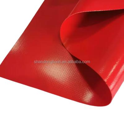 Cina 650 gsm Telaio rivestito in PVC per camion Tenda Conteggio di filati 500D-1500D Rollo di tela di plastica in vendita