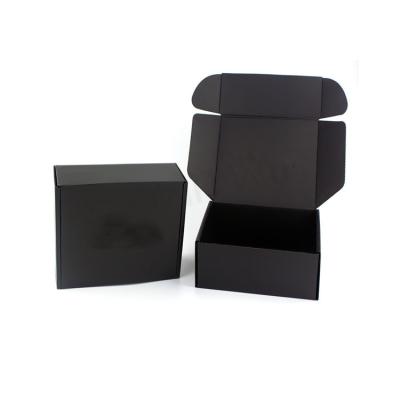 China Mail Kraft Paper Packaging Folding with Logo Printing for sale