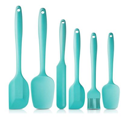 Cina L'utensile senza cuciture della cucina del silicone mette multifunzionale Heatproof in vendita