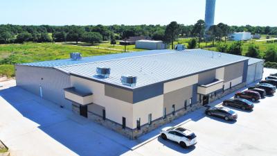 Corrugated / Sandwich Panel Agricultural Steel Building With Windows Customizabl
