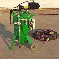 Cina High Pressure Dustless Sand Blasting Machine Water Sand Blasting Tank in vendita