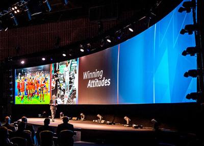 中国 P2.5 P3 P4 P5の高い定義適用範囲が広いフル カラー スクリーンをLED表示 販売のため