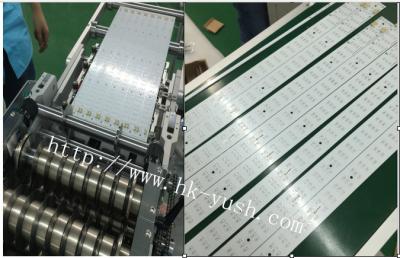 중국 0.8 - 3.0 mm LCD 디스플레이 고속 강철 잎을 가진 두꺼운 Pcb Depaneling 기계 판매용