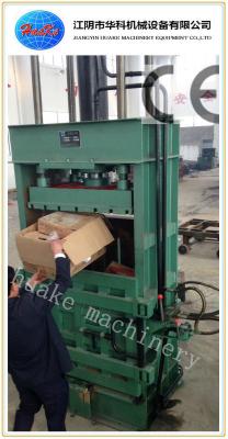 Chine Machine verticale hydraulique de presse pour le tissu/sacs à vendre