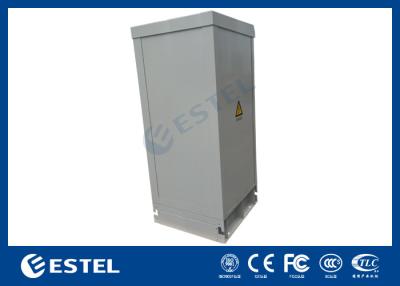 China 32U IP55 gabinete de alimentación exterior integrado con sistema de distribución y monitorización de energía en venta