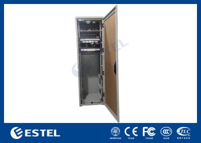 China Sistema de rectificador de telecomunicaciones enchufable caliente 8U para gabinete interior con amplio rango de voltaje de entrada 85-300Vac en venta