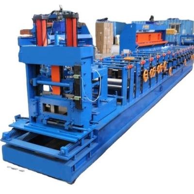 中国 PLC Touch CZ Purlin Roll Forming Machine With Quenching 販売のため