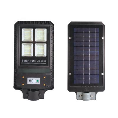 Cina Iluminazione pubblica solare telecomandata del giardino, iluminazioni pubbliche all'aperto alimentate solari in vendita