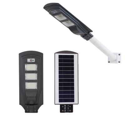 Cina Alto potere tutto in un'iluminazione pubblica solare del LED con il pannello integrato 20W 40W 60W in vendita