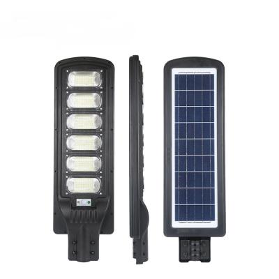 Cina 100lm/W 100w 250w ha integrato l'iluminazione pubblica principale solare per il quadrato in vendita