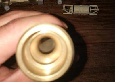 Cina Il CNC ultrasonico d'ottone del tubo del contatore per acqua DN15 che macina con la Z riflette in vendita
