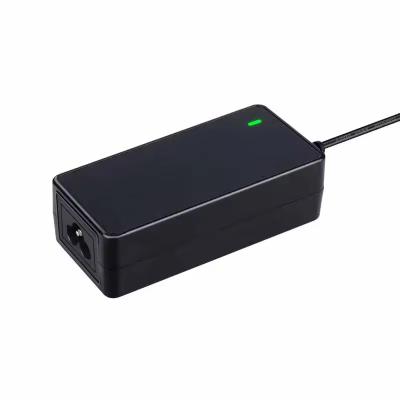 China 60W 72W Ausgang 2,1mm DC-Kabel 12V 24V AC DC für LED-Streifenlicht-Transformatoren zu verkaufen