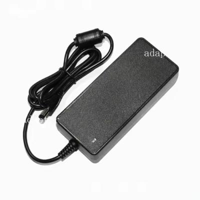 China Desktop-Version 12V 5A Klasse zwei Stromversorgung 240VAC 50Hz 1,2m Gleichstromlinie Abbildung acht zu verkaufen