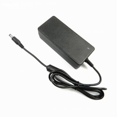 Κίνα 100% PC UL Desktop Μετασχηματιστής AC DC Τροφοδοσίας 5A Έξοδος Ρεύματος 12V 5A Ενεργοποίηση 240V Είσοδος 3A προς πώληση