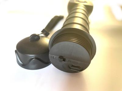 Cina Lettore 134.2khz del bastone dell'etichetta del bestiame RFID delle pecore con un'archiviazione di dati di 7000 annotazioni in vendita