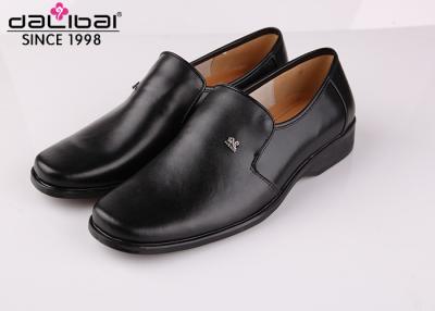Cina Lo slittamento nero dei lavoratori del dito del piede quadrato sul materiale del rivestimento della pelle di maiale delle scarpe di vestito in vendita