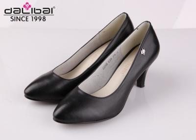 Cina Scarpe di vestito di cuoio del tacco a zeppa della mucca da slittamento di cuoio non per le donne del dirigente anziano in vendita