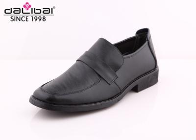 Cina Scarpe di vestito di cuoio nere dai ristoranti, lo slittamento degli uomini sulle scarpe convenzionali con il tallone di 3CM in vendita