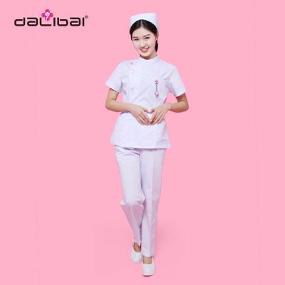 Cina La breve professione d'infermiera del cotone della manica dell'estate uniforma l'abitudine medica comoda di bianco del vestito in vendita