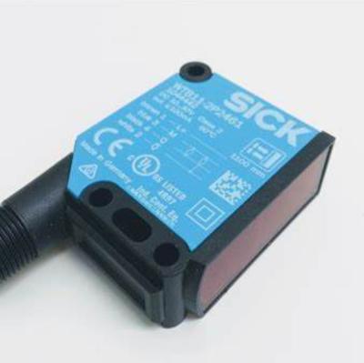 Chine Sick CS81-N1112 Color Sensors Active Part Status And NPN Output For Industrial Applications à vendre