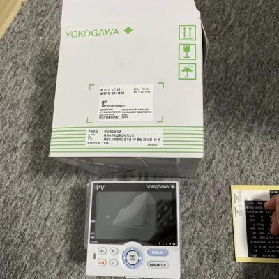 China UT35A-001-10-00 Controlador digital de temperatura original para aplicaciones industriales en venta
