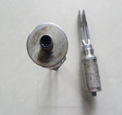 China Señales de salida de alarma bloqueadas  afinación de nivel de horquilla sonda PNP salida cuerpo de acero inoxidable horizontal vertical en venta