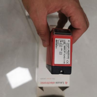Cina Interruttore di prossimità LSE 96K/P-1010-41 LSE96KP101041 -nuovo/imballaggio originale- Nuovo Originale Disponibile a magazzino Settore industriale in vendita