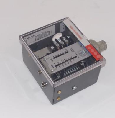 Cina regolatore di pressione proporzionale serie L91 L91B1050 e interruttore di pressione della caldaia a vapore in vendita