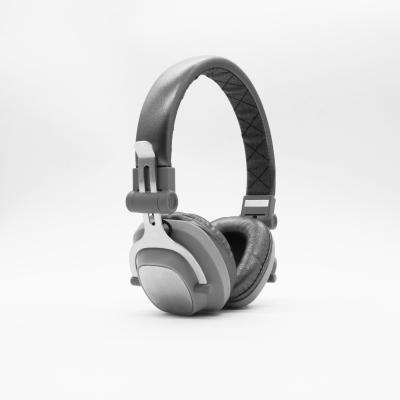 Chine Écouteurs sans fil de la chanson 110dB 32ohm Bluetooth de commutation d'OEM pour la vieille école dans l'earbud d'oreille à vendre