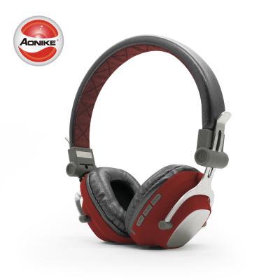 China Auriculares estéreo de radio plegables de los auriculares de alta fidelidad inalámbricos de Bluetooth con Mic Deep Bass en venta