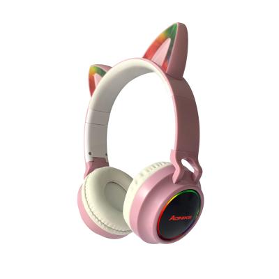 Chine Les écouteurs sans fil de Cat Ears Bluetooth LED commandent le cadeau de casque de casque de musique de stéréo de fille de garçon d'enfant à vendre