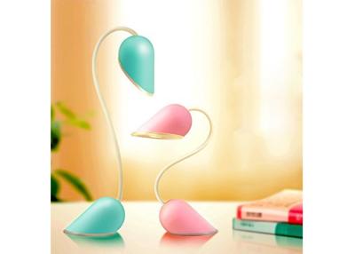 Cina Il sensore di tocco ha condotto la batteria ricaricabile pieghevole di luminosità dei 3 modi della luce della lettura del cuore in vendita
