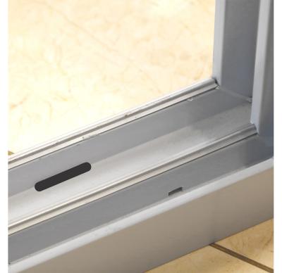 Китай Сдвижное окно с двойным стеклянным стеклом UPVC 80 мм с экрановой сеткой и полумесячным замком продается