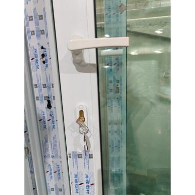 중국 잠겨있는 하드웨어와 함께 방수 UPVC 슬라이딩 창문 및 문 판매용