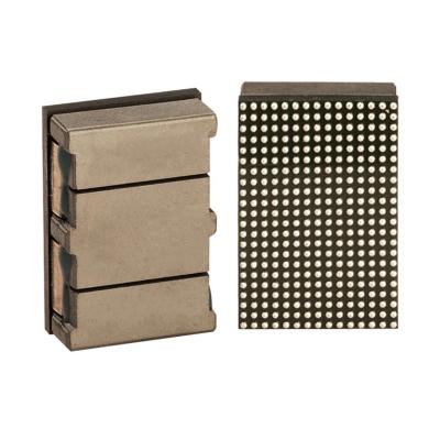 Cina New and original integrated circuit ic chip LTM4700IY#PBF in vendita