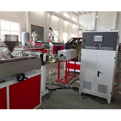 China High Capacity Pvc Fiber Reinforced Hose Machine with 60-120kg/h Output Capacity and ABB Frequency Controller for sale