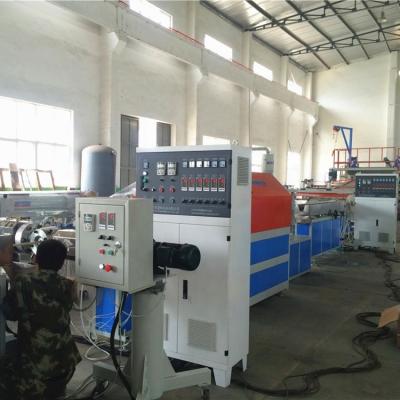 China High Capacity Pvc Fiber Reinforced Hose Machine with 60-120kg/h Output Capacity and ABB Frequency Controller for sale