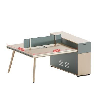 Cina Scrivanie e sedie personalizzabili Combinazione per quattro persone Office Workstation in vendita