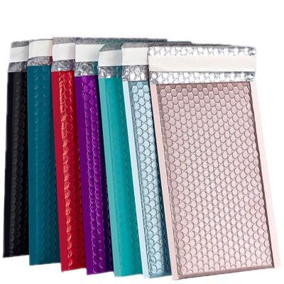 China Custom Printed Bubble Mailing Bag Aluminized Film Air Bubble Envelope Colorful for sale