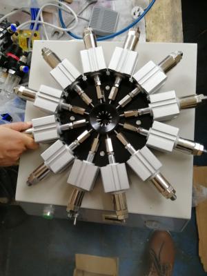 Cina Inchiodamento di perforazione di piegatura del cappuccio della lampadina E27 a macchina per la piegatura del cappuccio della lampada del LED in vendita