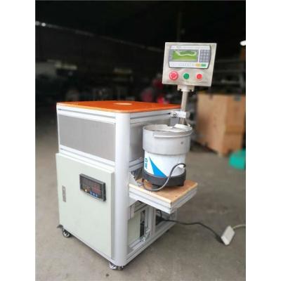 Cina Cappuccio della lampadina B22 che inchioda lo strumento di piegatura per la linea di invecchiamento del cappuccio della lampadina del LED E27 in vendita