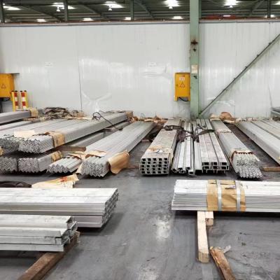 Cornière d'acier inoxydable de l'égal 304 de JIS 30*3 - 120*12 avec la longueur de 6m