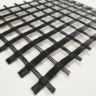 China 200 - 50 Kn/M PVC Coating Polyester Geogrid  PET Uniaxial Reinforced Soil  Retaining Wall  Expressway for sale
