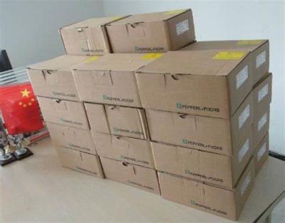 중국 펩퍼 + 퓨치 멀티턴 절대 회전 인코더 PVM58N-011AGR0BN-1213 판매용