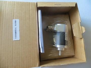 중국 펩퍼 + 퓨치 멀티턴 절대 회전 인코더 PVM58N-011AGR0BN-1213 판매용