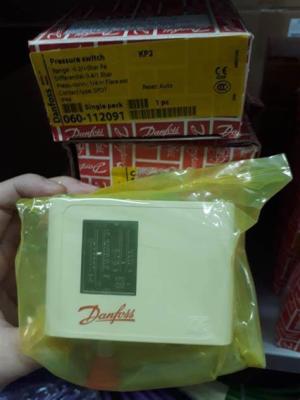 중국 KP2 060-112091 Danfoss Pressure Switch KP2 060-112091 판매용