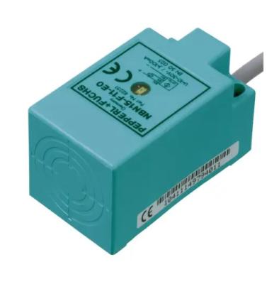 중국 NBN15-F11-E0 인덕티브 근접 센서 11mm 범위 M8 IP67 컴팩트 디자인 펩펄 + 퓨치 판매용