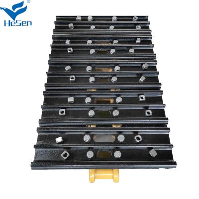 China E70B double Grouser Track Shoes For Excavator 1028077 E305 E307 for sale