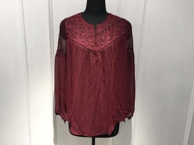 Cina Materiale rosso 100% del poliestere delle bluse delle camice delle donne di grande misura del collare del supporto in vendita