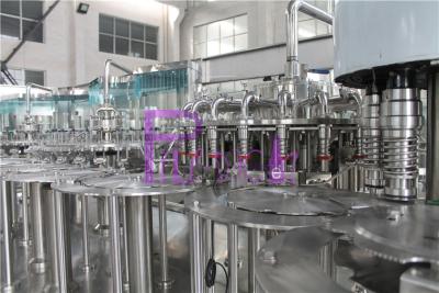 Chine Machine en plastique remplissante 3 in-1 de remplisseur de bouteille d'équipement de boisson automatique industrielle à vendre